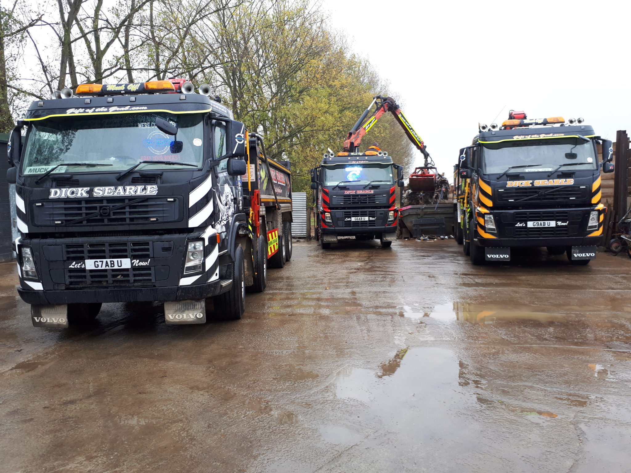 Top Soil - Recycled Skip Waste Cambridgeshire | Dick Searle Plant Hire